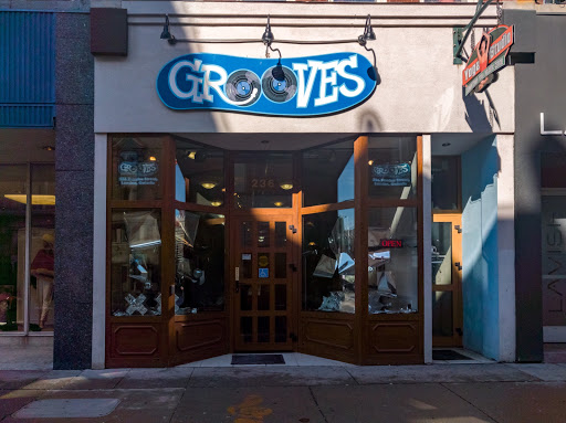 Grooves - Record Store | Vinyl World