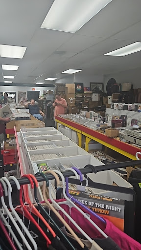 Rainbow Records - Record Store | Vinyl World