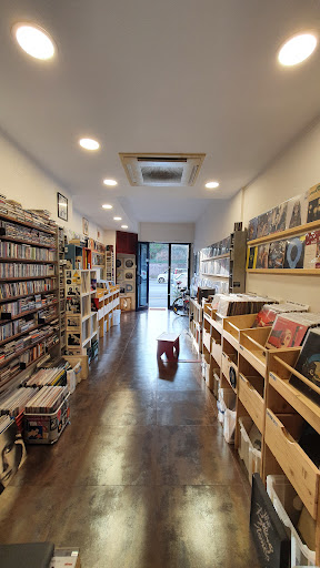 Record Stores in Rome, Italy | Vinyl World