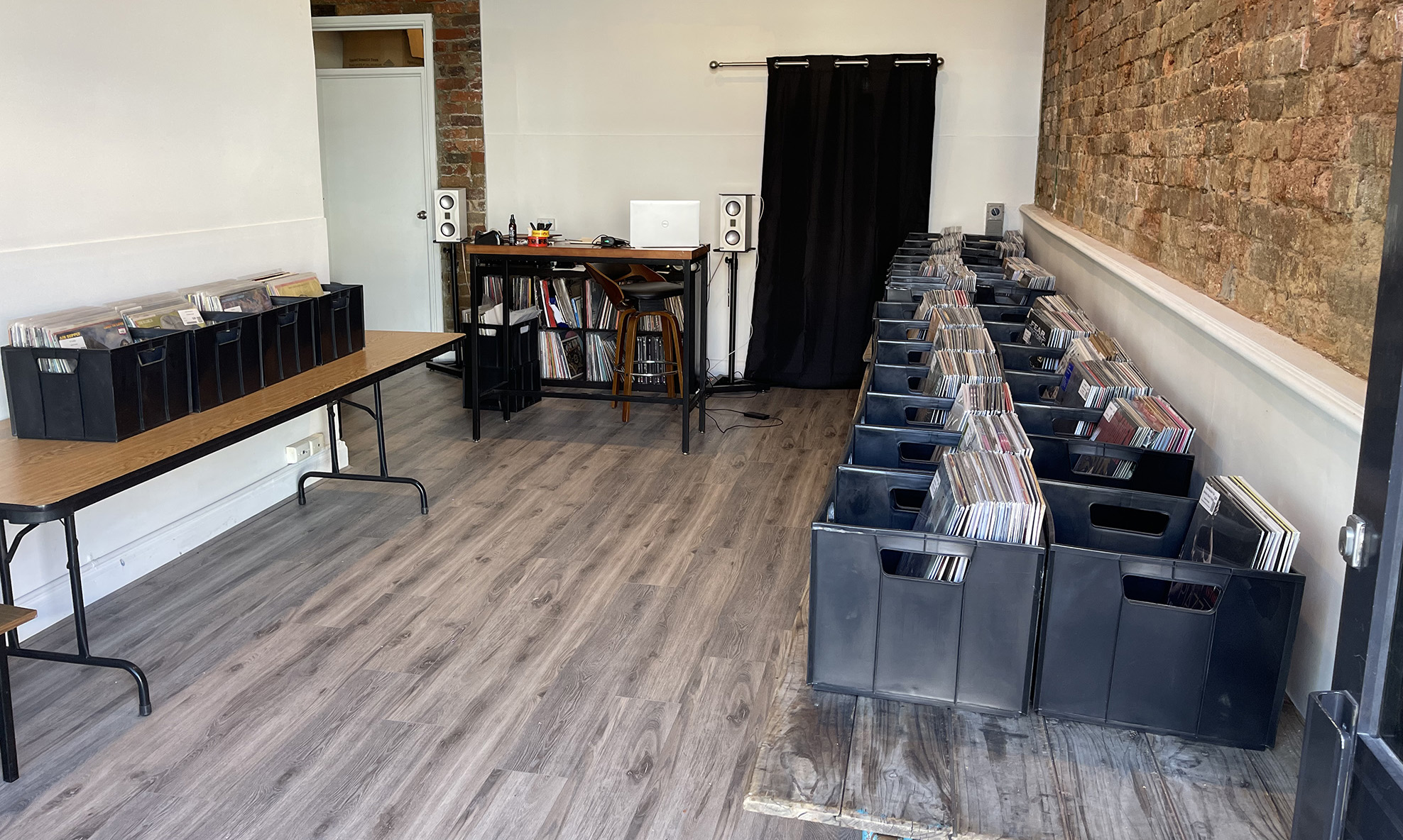 Funky Duck Vinyl - Record Store | Vinyl World